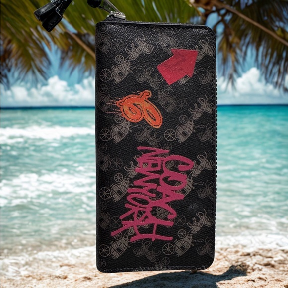 Coach | Bags | Coach Graffiti Zip Wallet Black Horse Carriage Print ...